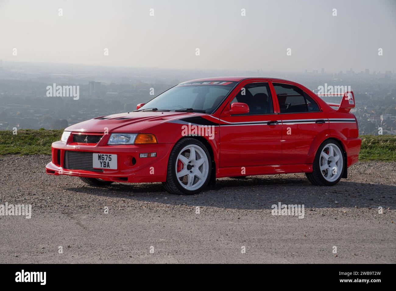 Mitsubishi evo rally car hi-res stock photography and images - Alamy