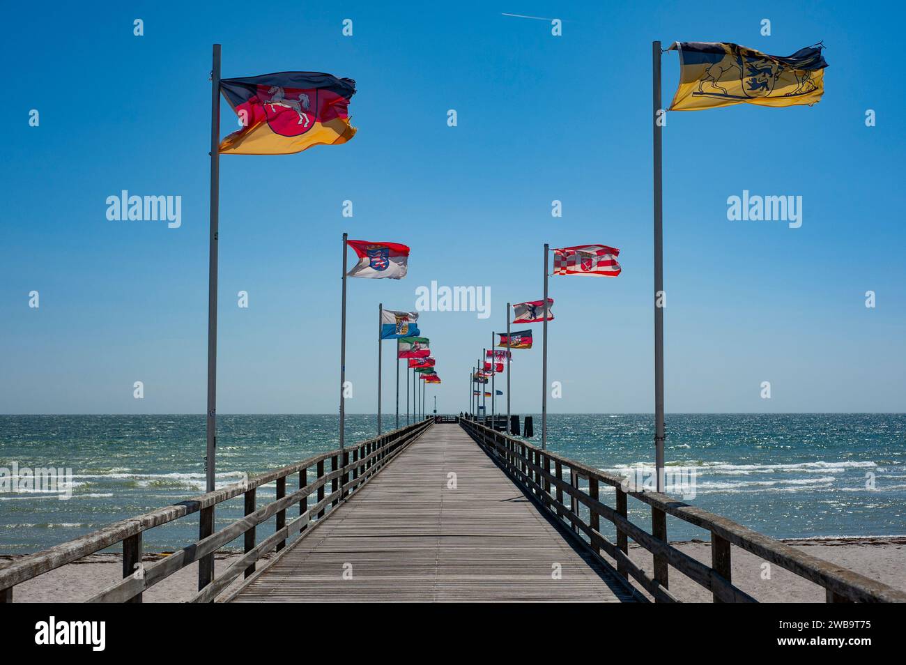 Insel pier hi-res stock photography and images - Alamy