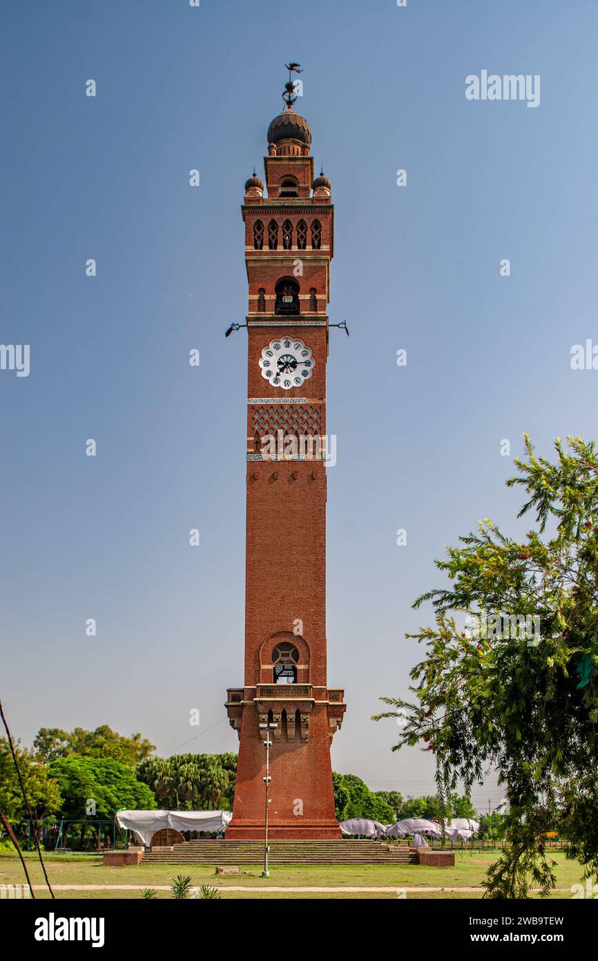 Clock tower lucknow india hi-res stock photography and images - Alamy