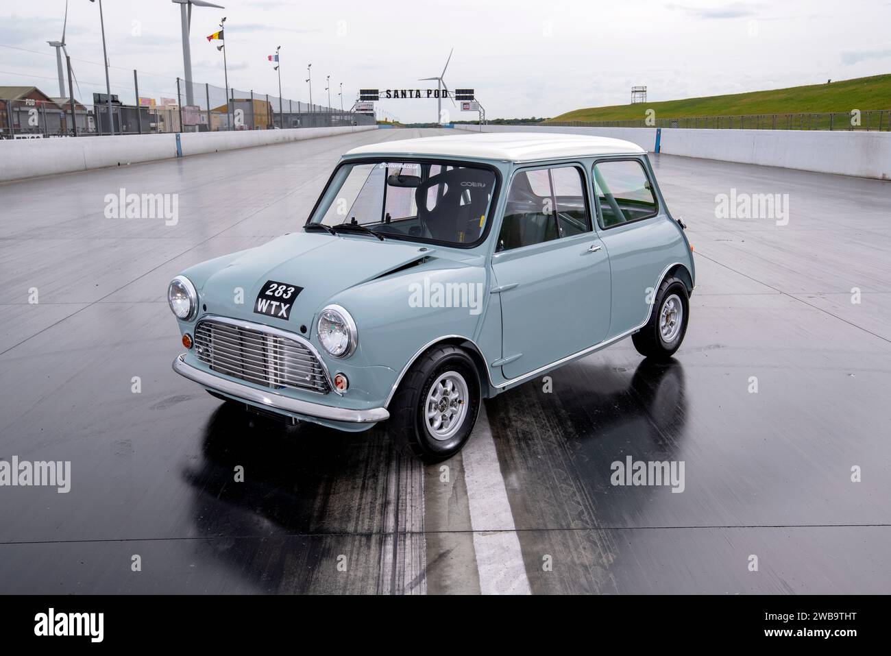 Drag racing 60s hi-res stock photography and images - Alamy