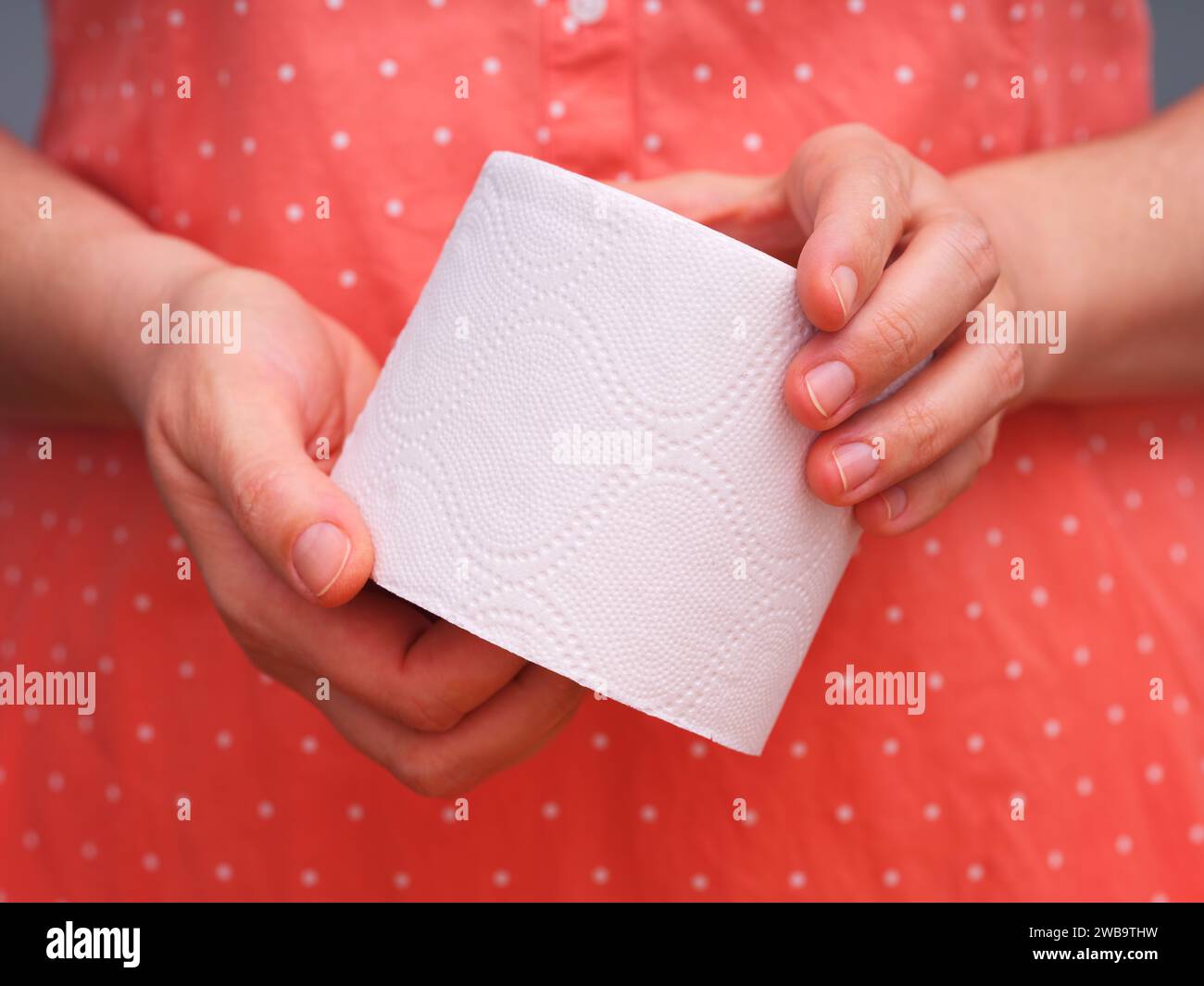 Woman wc paper hi-res stock photography and images - Alamy