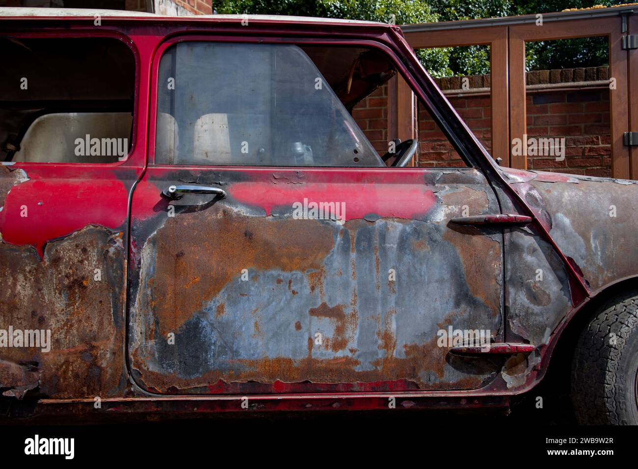 Damaged mini hi-res stock photography and images - Alamy