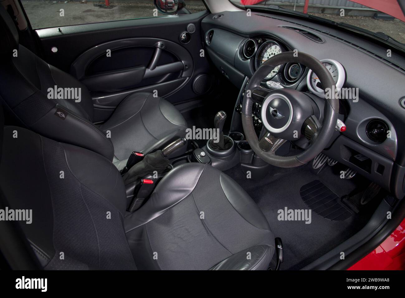 R53 Mini Cooper S, modern classic small British car Stock Photo - Alamy