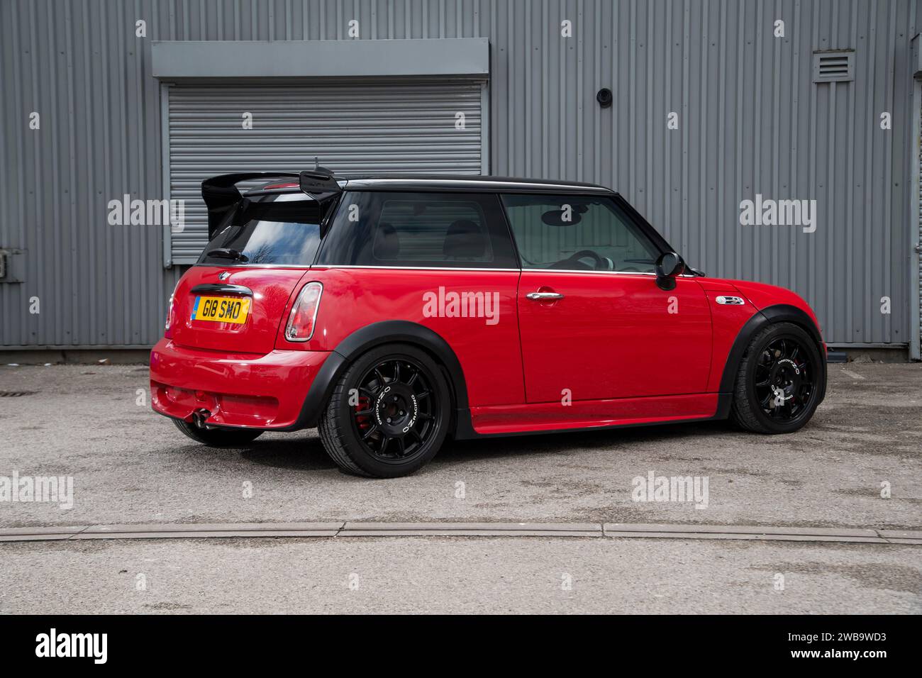 R53 Mini Cooper S, modern classic small British car Stock Photo - Alamy