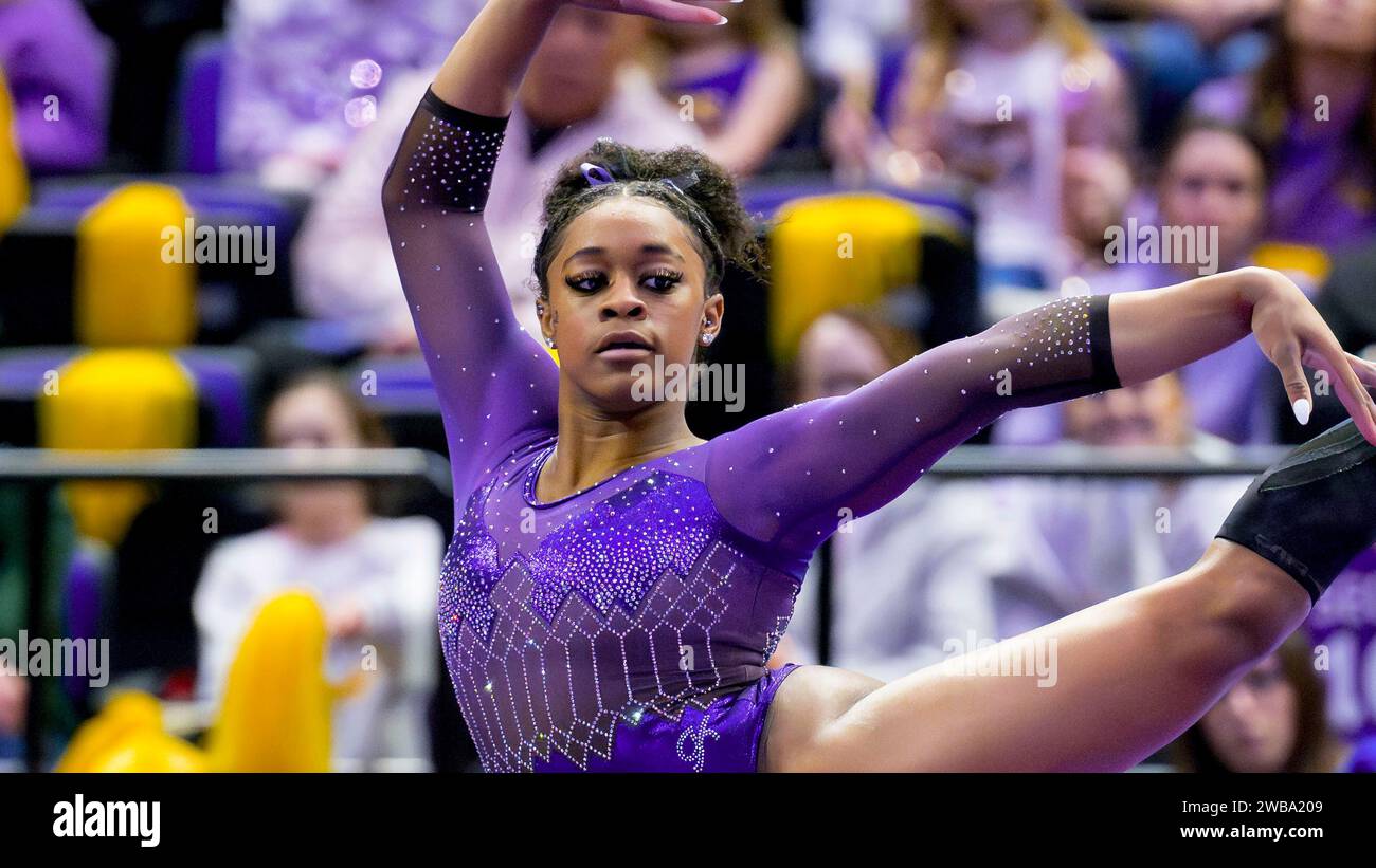 LSU freshman Amari Drayton performs a floor routine during an NCAA ...