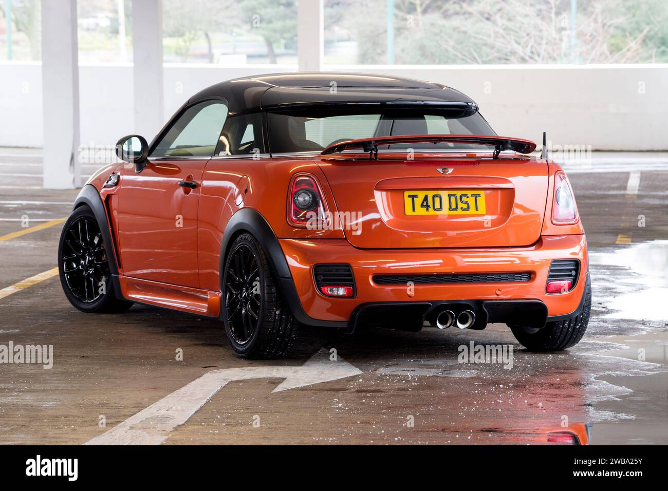 Orange classic mini hi-res stock photography and images - Alamy