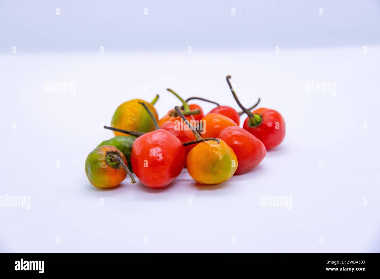 Dalle Khursani, Green Chilli Akabare Khursani, red cherry pepper chilli ...