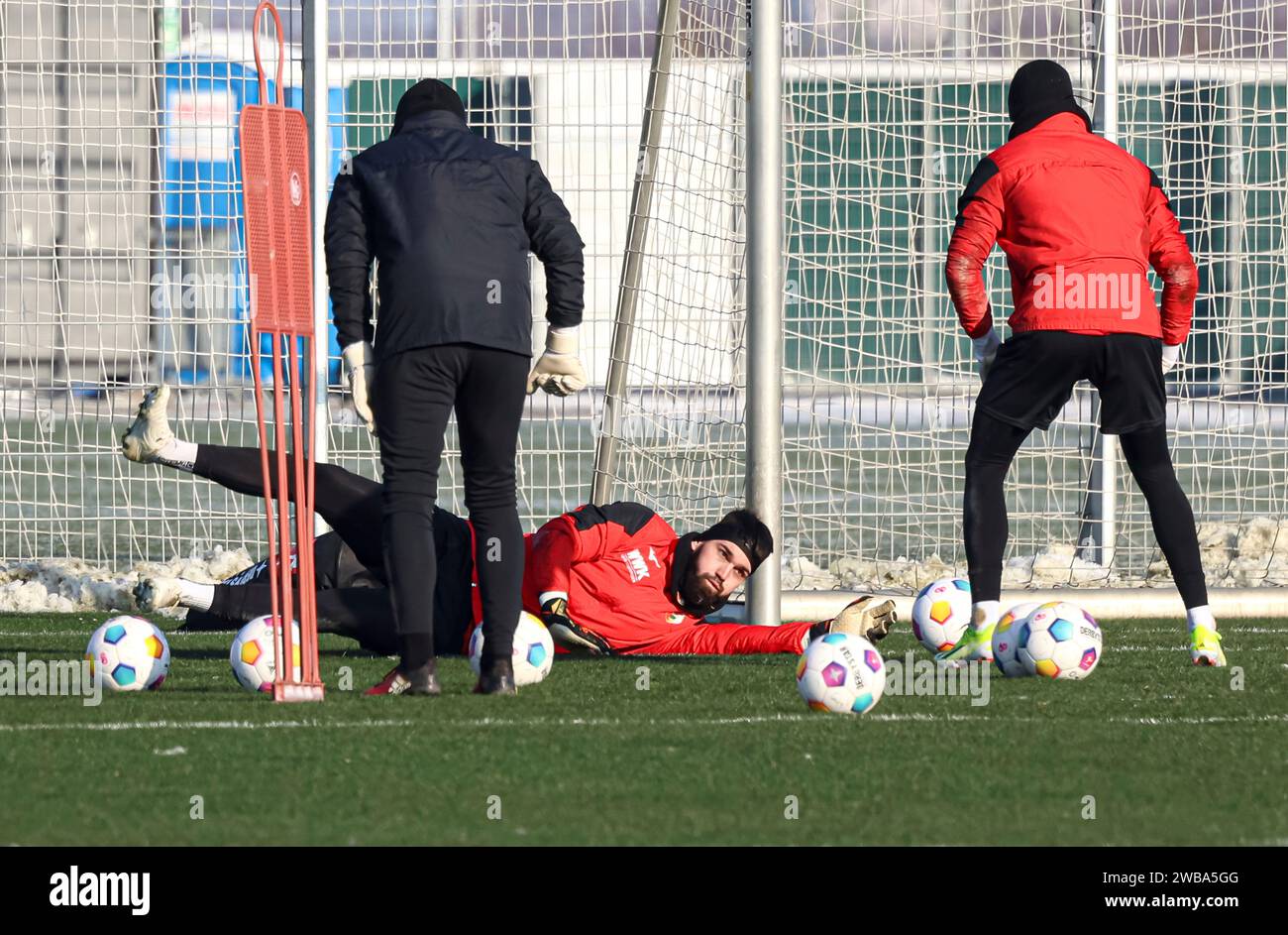 Torwartaktion hi-res stock photography and images - Alamy