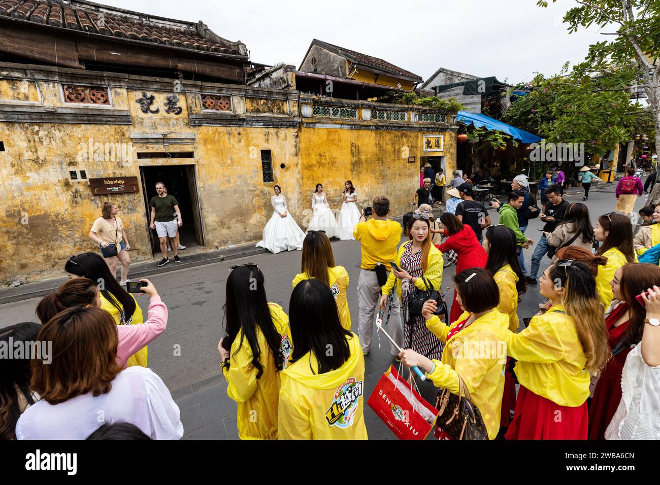 A bride and wedding photography in Hoi An Vietnam Stock Photo - Alamy