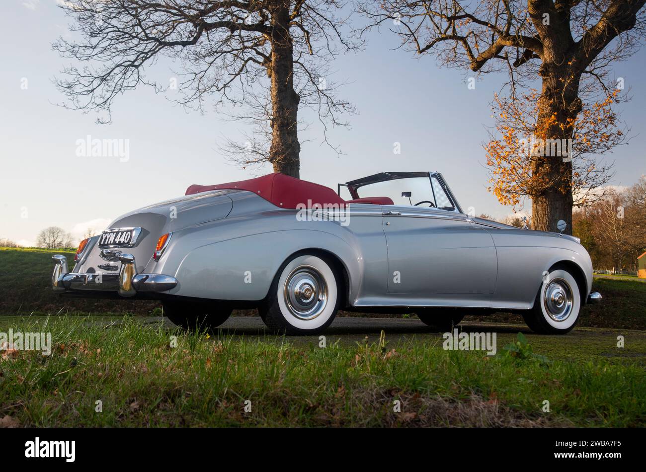 1960 Rolls Royce Silver Cloud convertible classic british car Stock ...