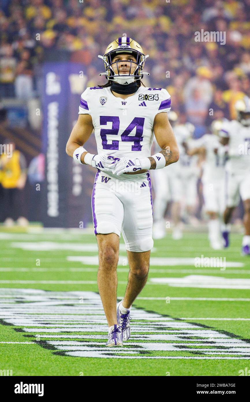 Houston, Texas, USA. 08th Jan, 2024. Washington safety Makell Esteen ...
