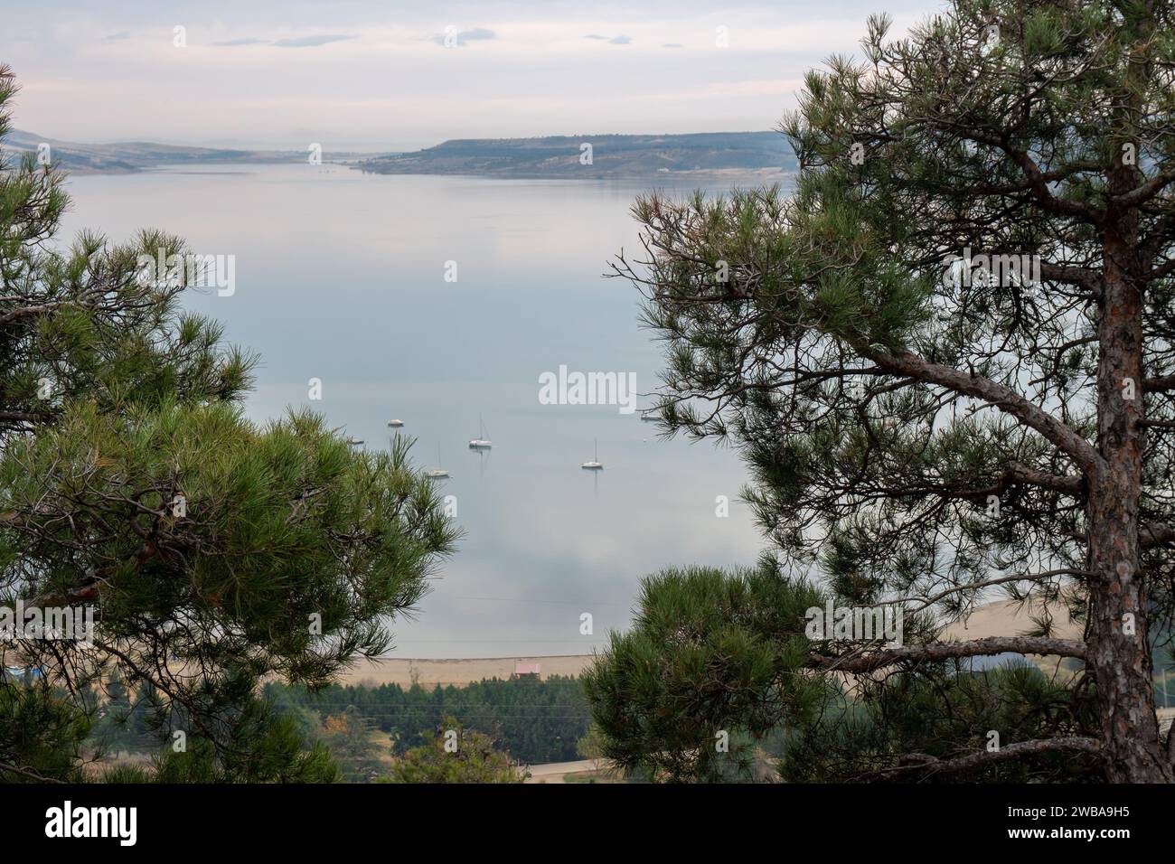 Tbilisi sea, reservoir and boats with deflated sails Stock Photo - Alamy