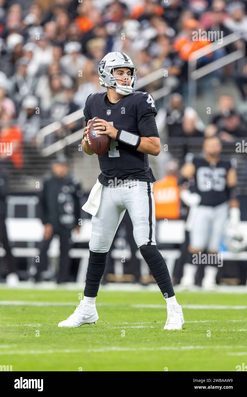 Las Vegas Raiders quarterback Aiden O'Connell (4) drops back to pass ...
