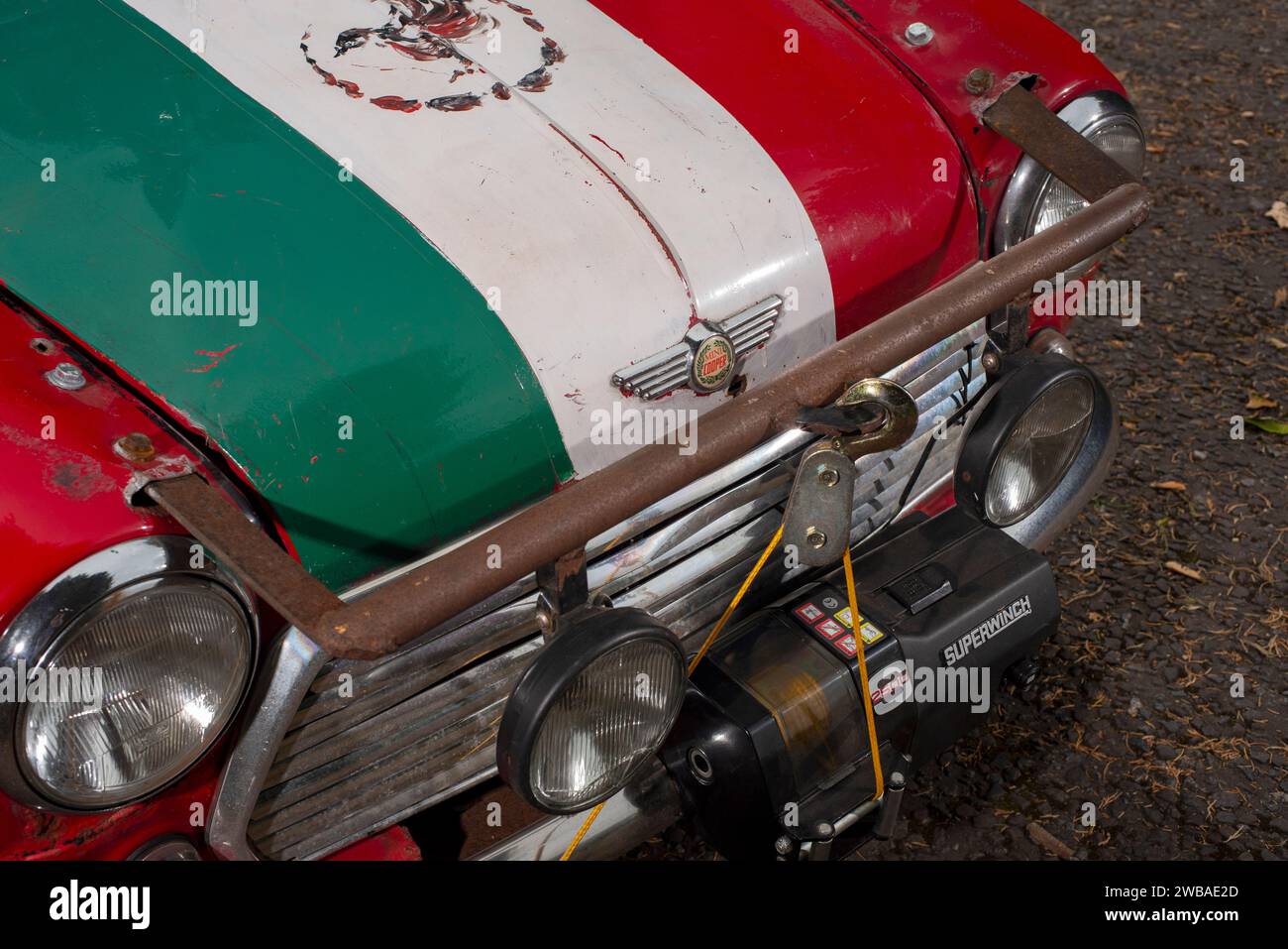 the classic Mini driven by Richarf Hammond on the Top Gear India ...