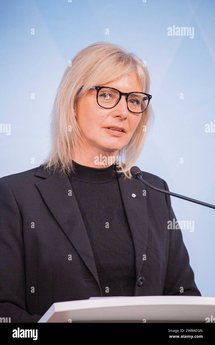 Munich, Germany. 09th Jan, 2024. Ulrike Scharf ( CSU ), Deputy Minister ...
