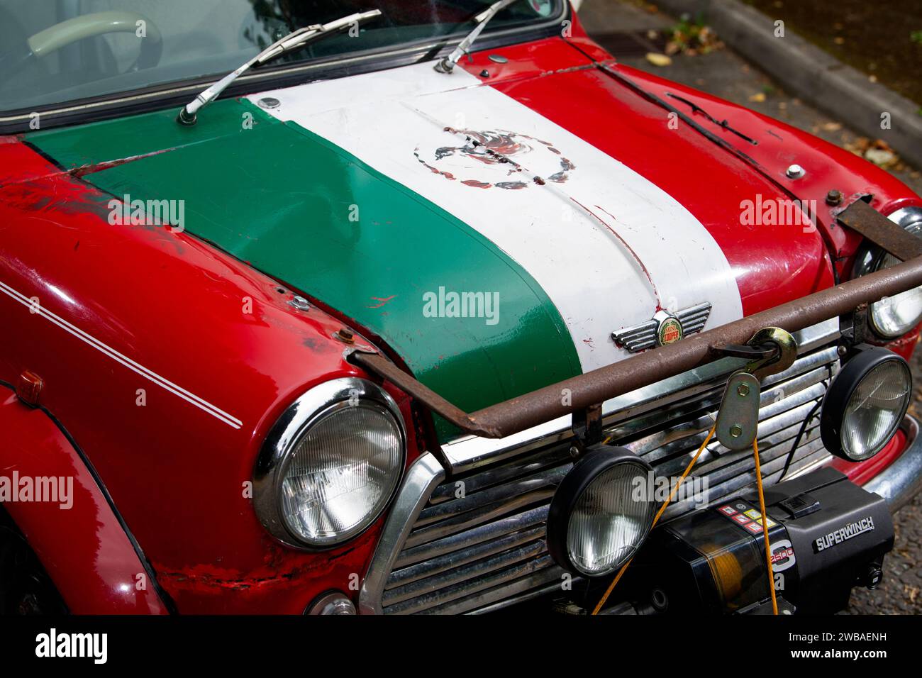 the classic Mini driven by Richarf Hammond on the Top Gear India ...