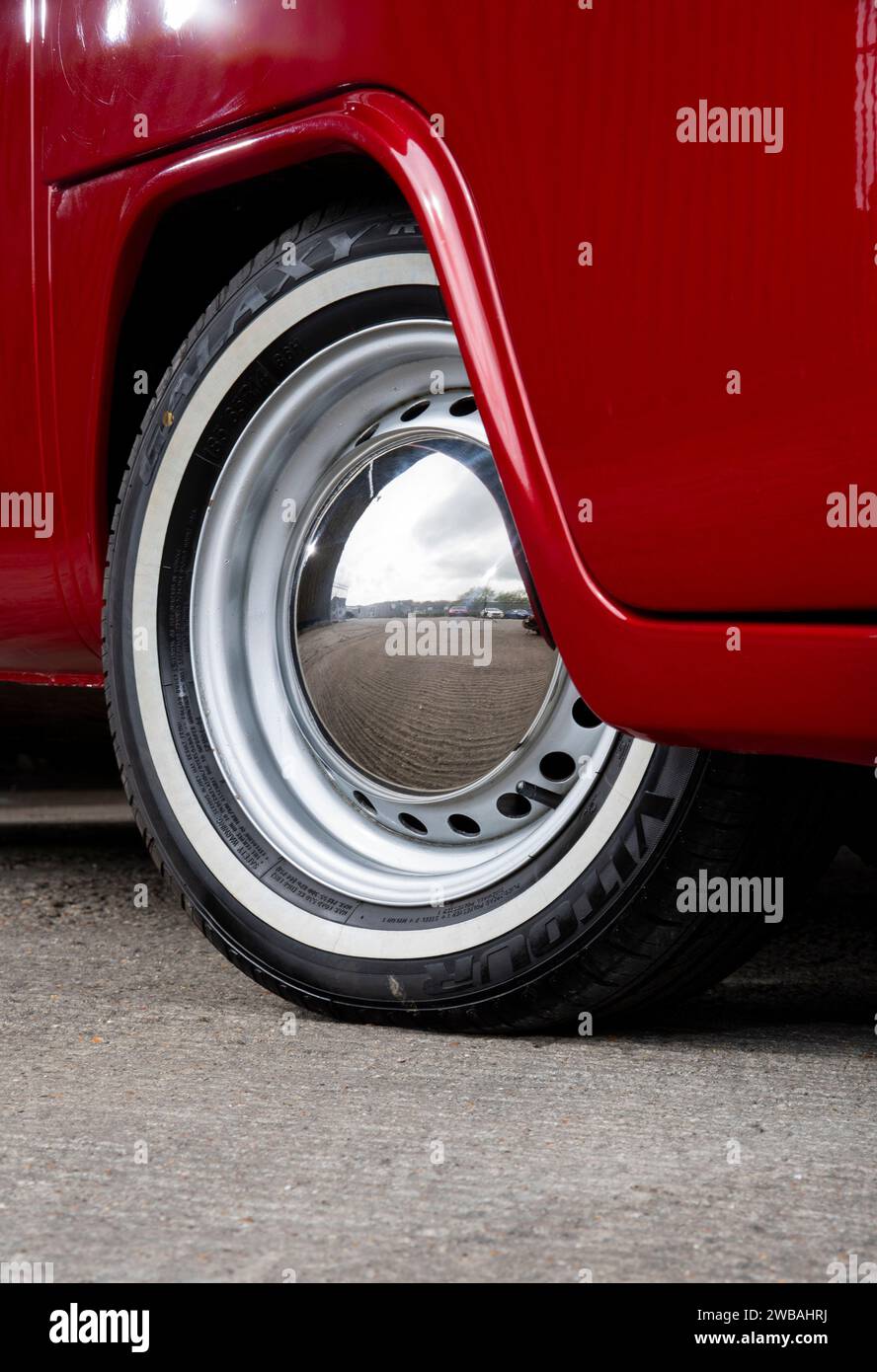 VW Type 2 Bay Window double cab pick up truck Stock Photo - Alamy