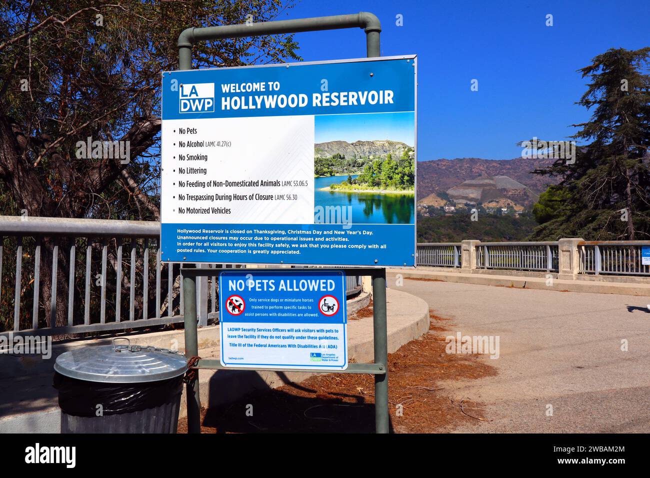 Hollywood (Los Angeles) California: view of HOLLYWOOD Reservoir sign ...