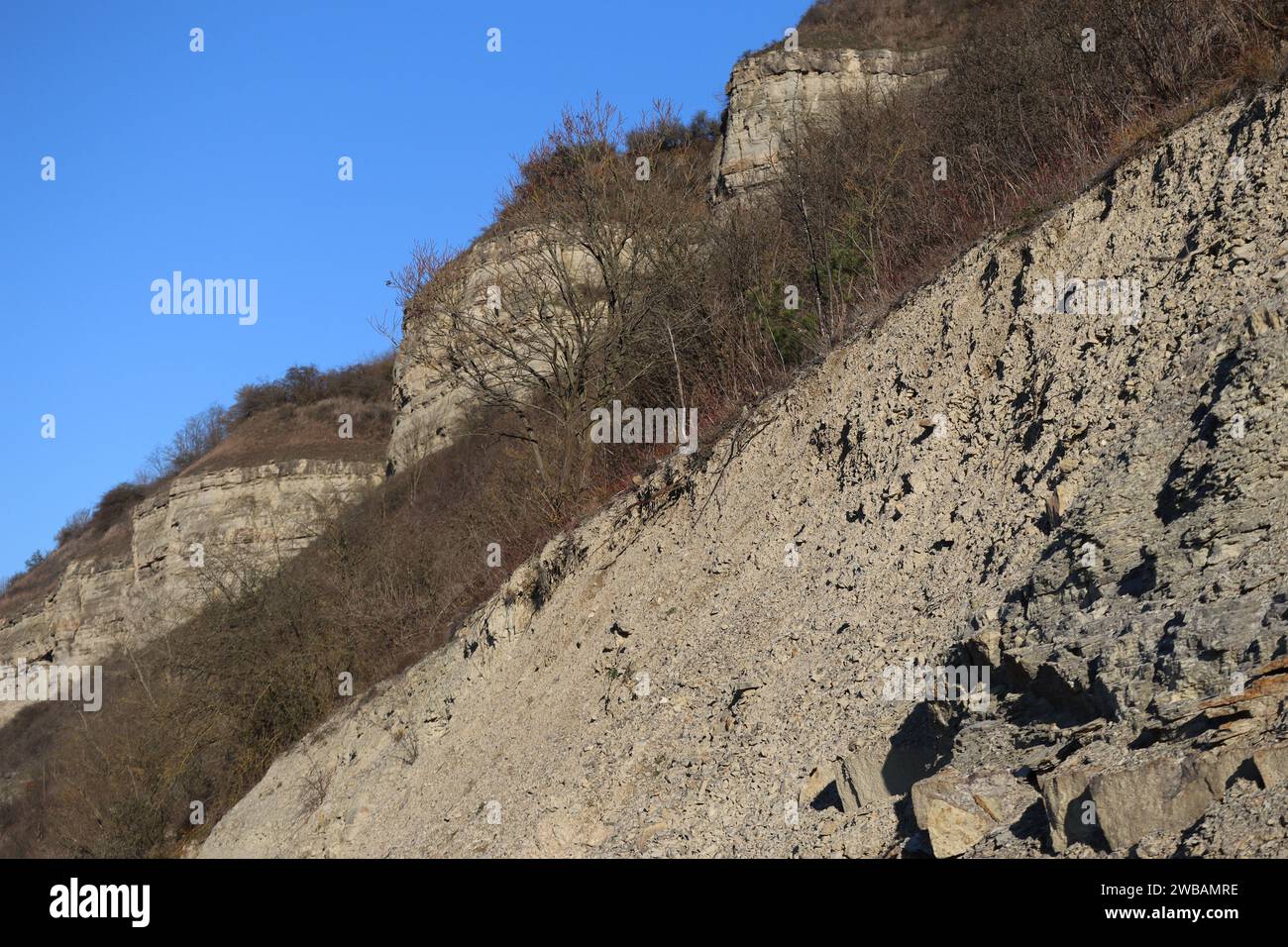 Sudden earth movement hi-res stock photography and images - Alamy