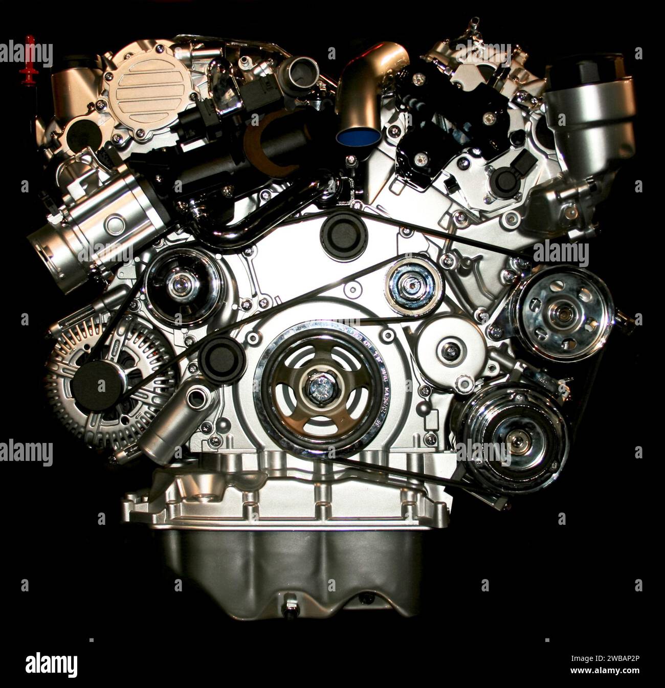 Close up view of the silver engine Stock Photo - Alamy