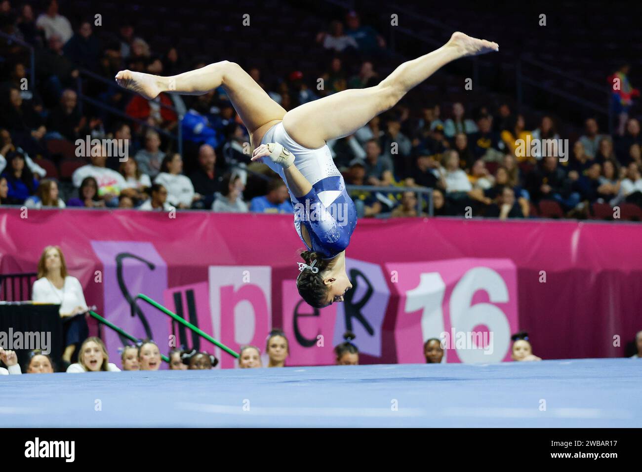 Auburn's Cassie Stevens competes on the floor exercise during an NCAA ...