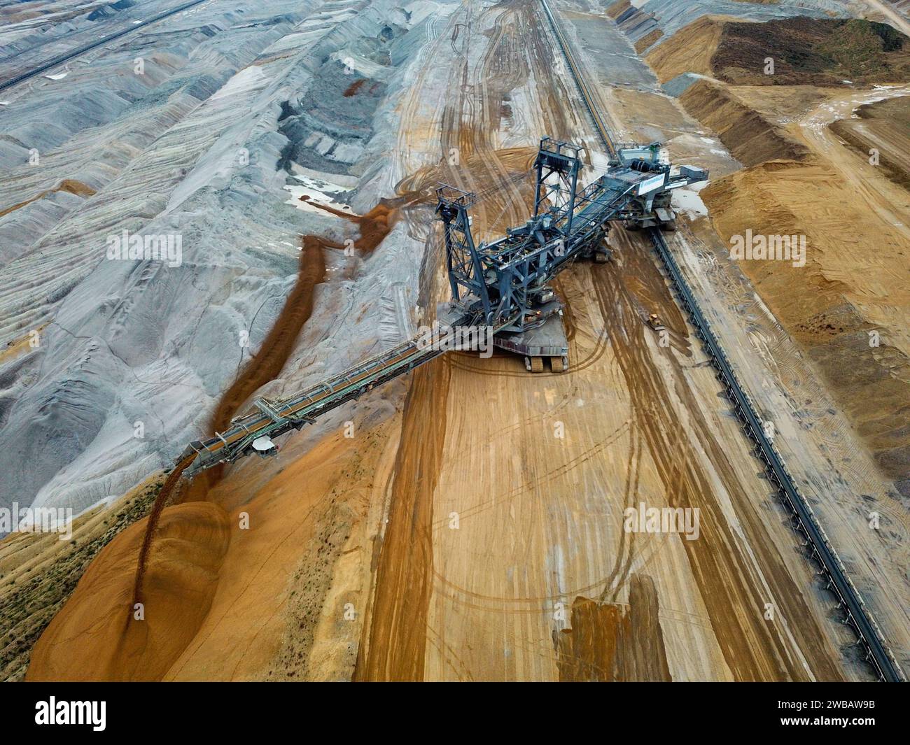 Abbau braunkohle hi-res stock photography and images - Alamy