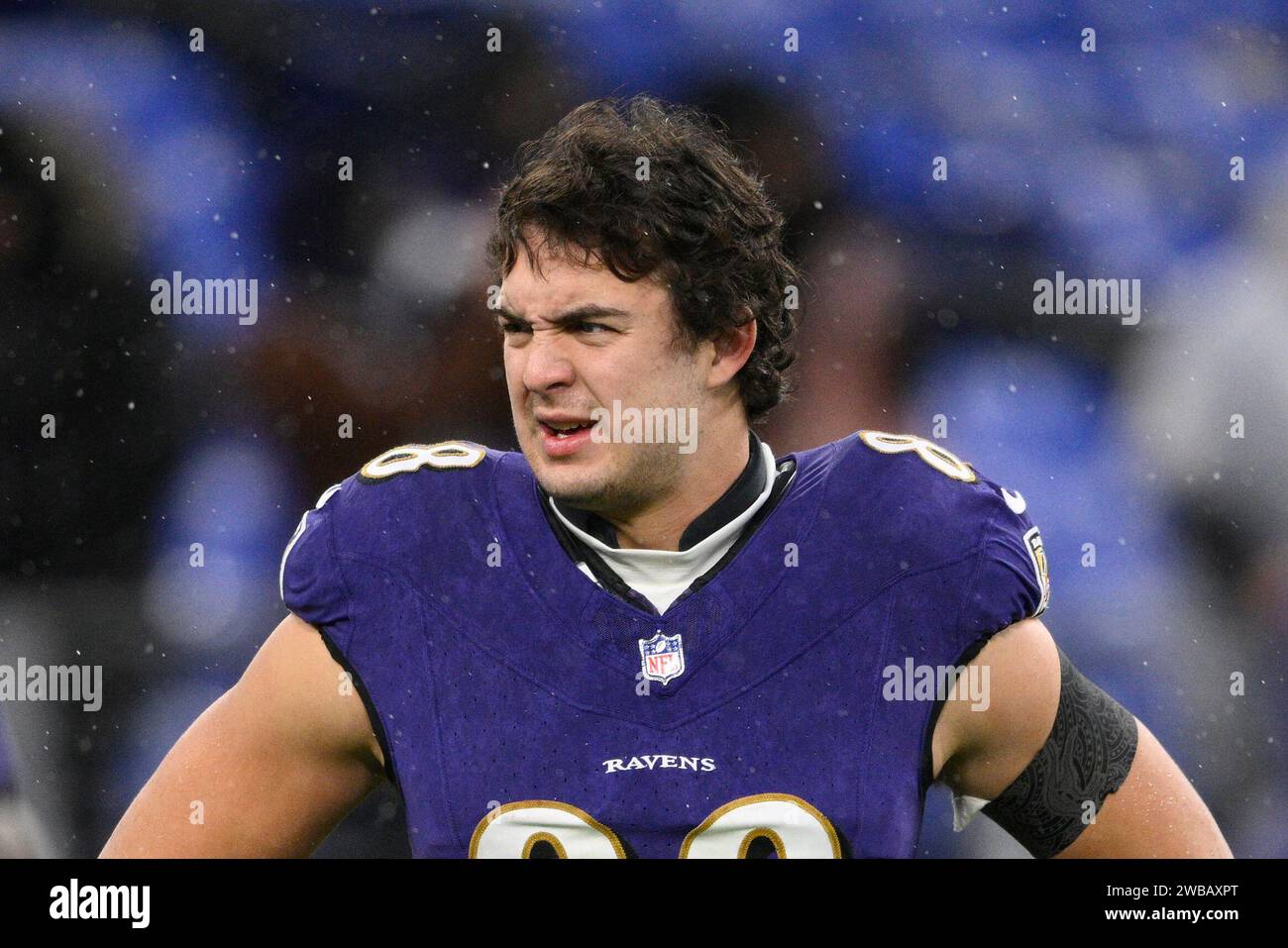 Baltimore Ravens tight end Charlie Kolar (88) works out before an NFL ...