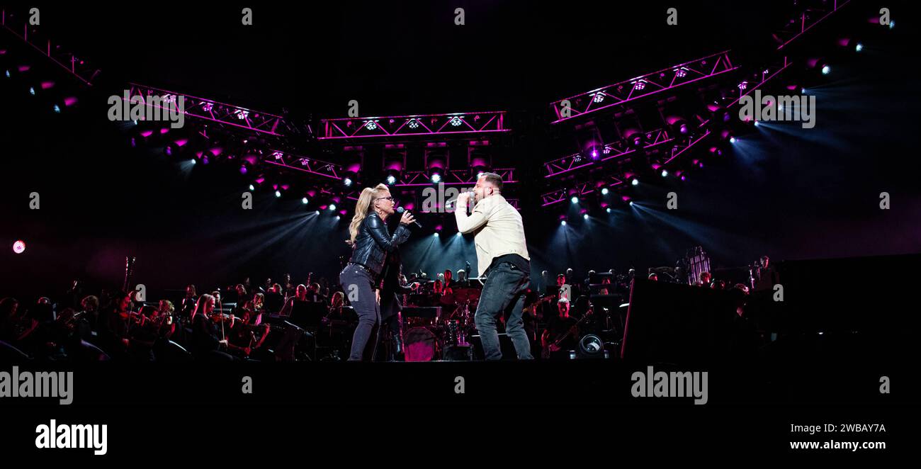 Die US-amerikanische Sängerin Anastacia Lyn Newkirk und James Morrison ...