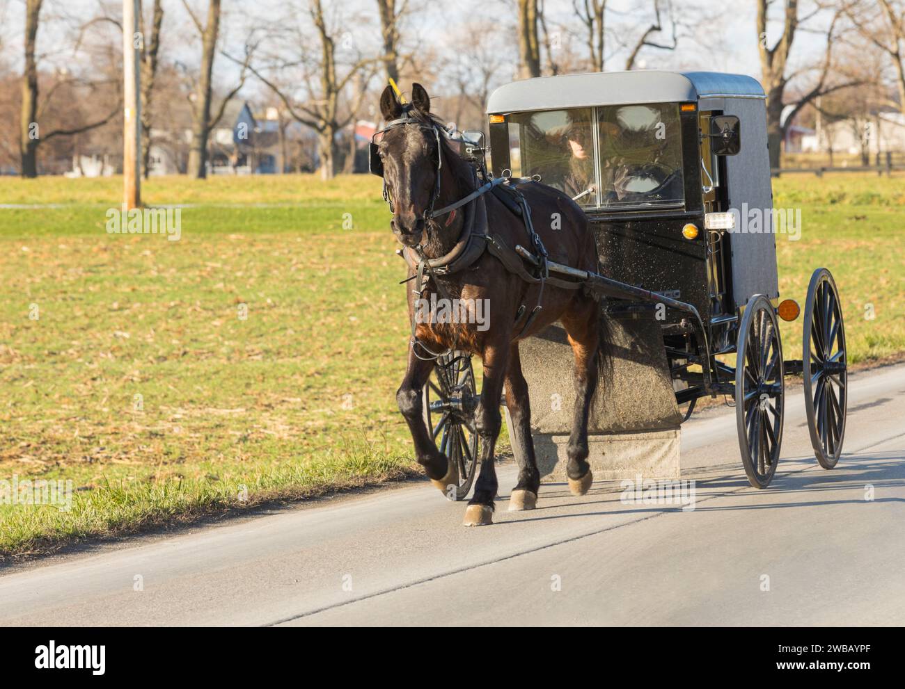 Amish people hi-res stock photography and images - Alamy