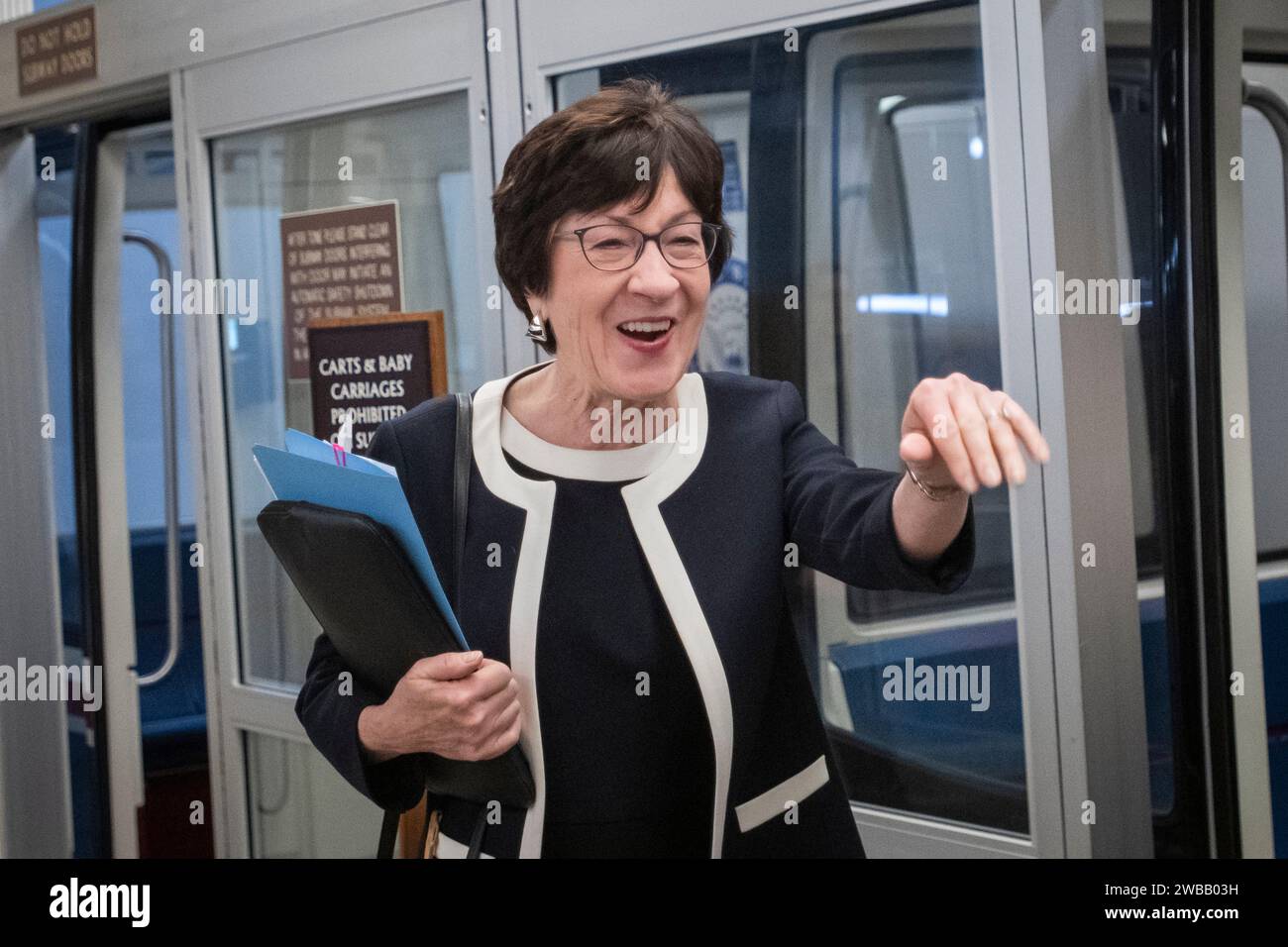 Senator susan collins maine hi-res stock photography and images - Alamy