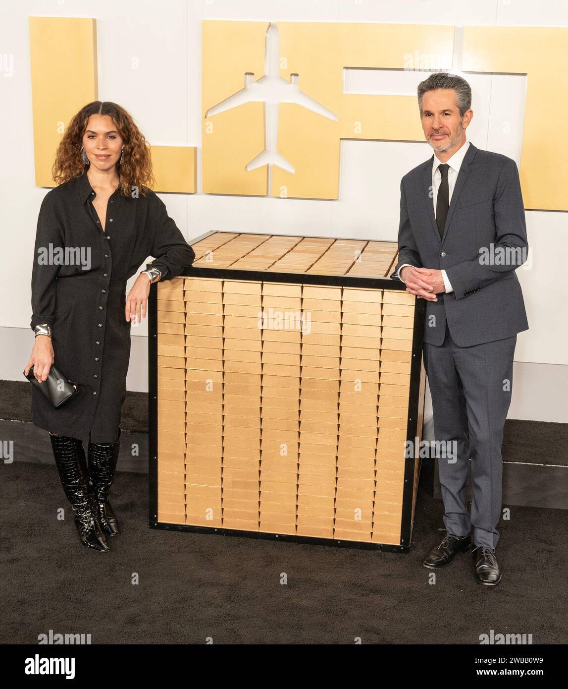 Simon Kinberg (R) attends Netflix's 'Lift' world premiere at Jazz at ...