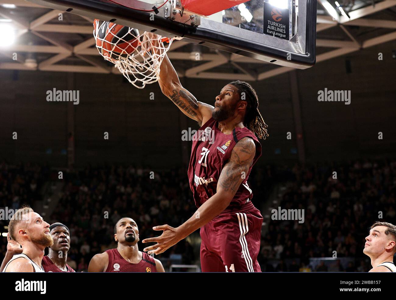 Devin booker 2024 hi-res stock photography and images - Alamy
