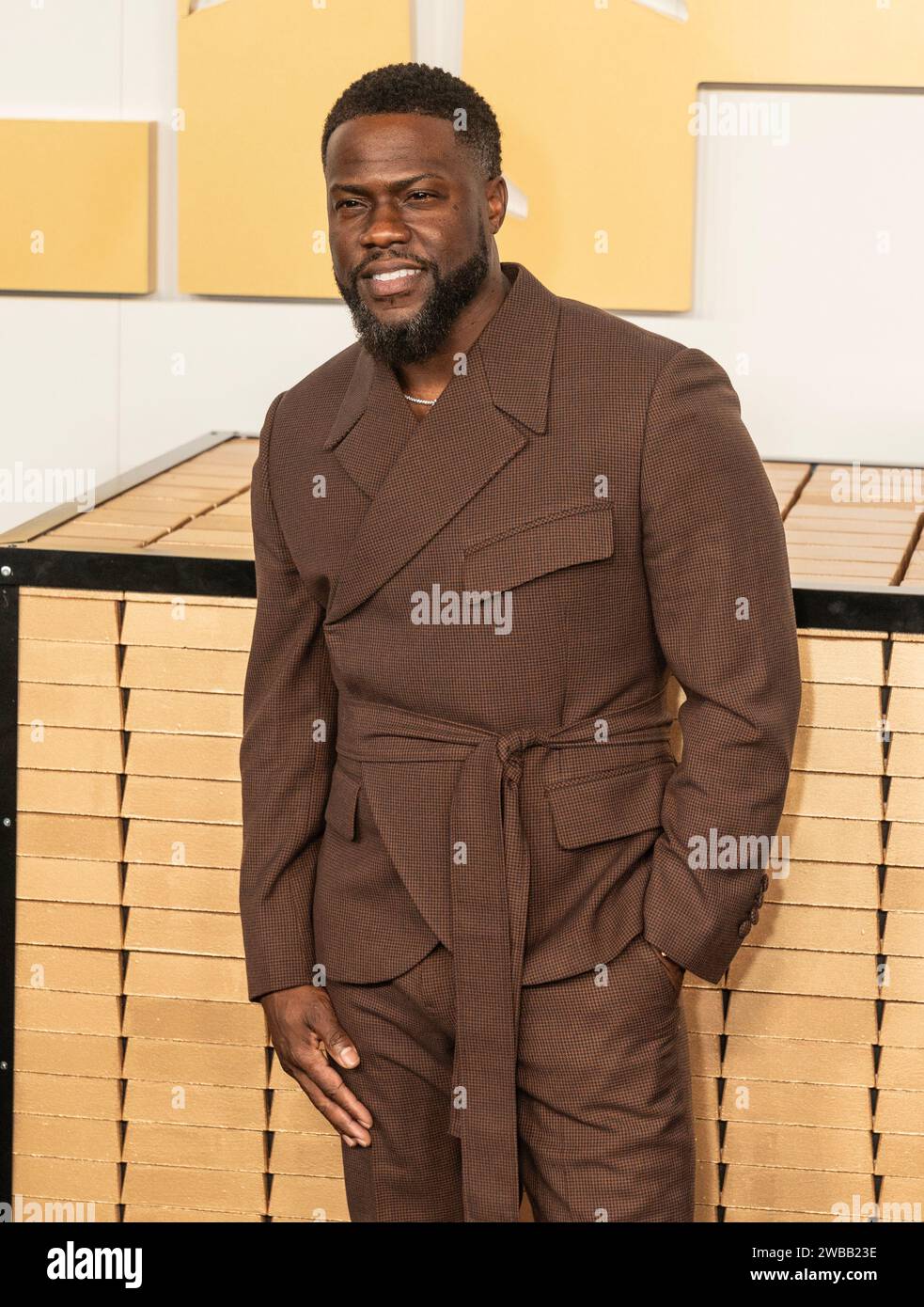 Kevin hart lift hi-res stock photography and images - Alamy