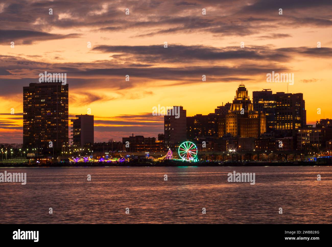 Pennsylvania state border philadelphia hi-res stock photography and ...