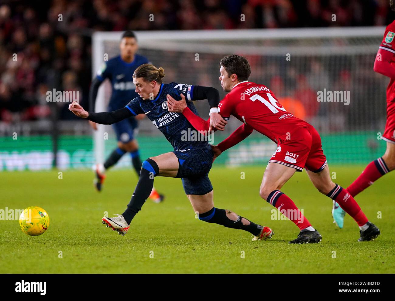 Middlesbrough's Jonny Howson (right) and Chelsea's Conor Gallagher ...