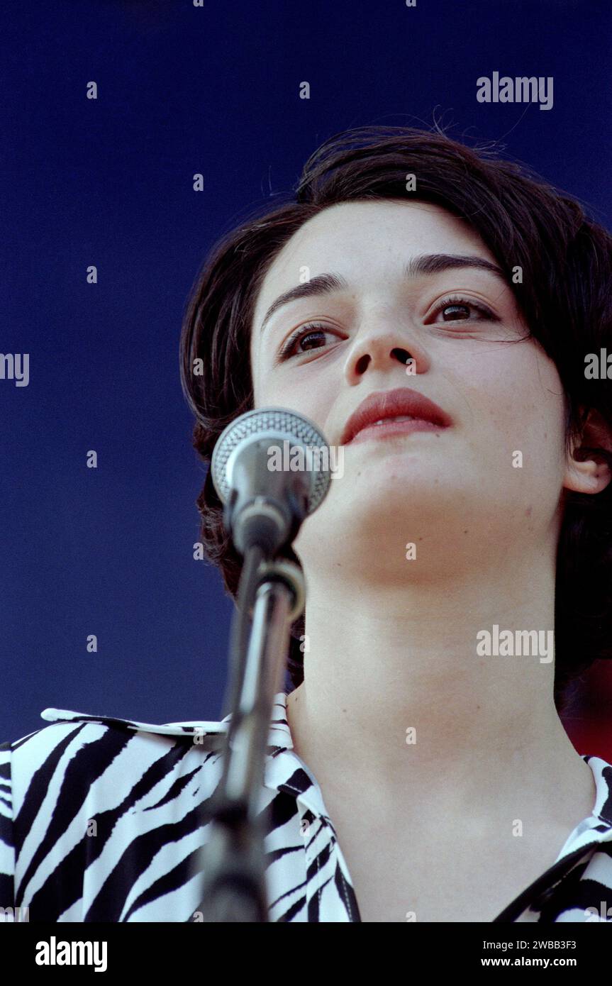 Milan Italy 1996-06-28 : Carmen Consoli, Italian singer, live concert ...