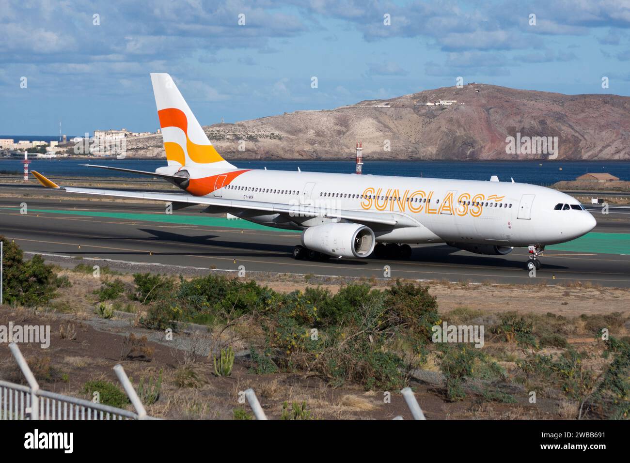 Sunclass airline Airbus A330 long-range airliner Stock Photo - Alamy