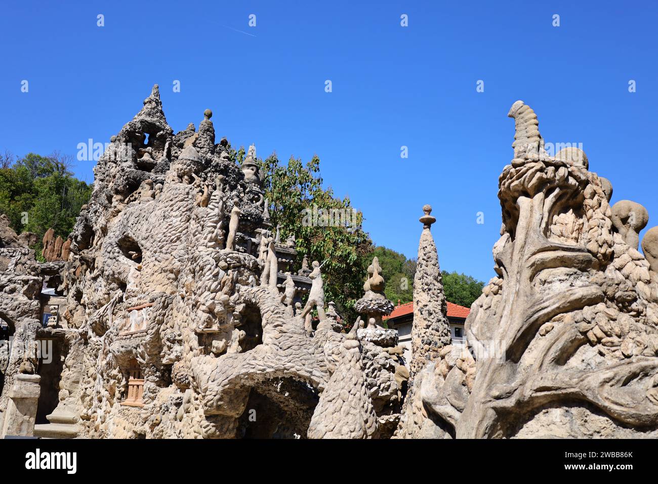 Ideal palace of the factor Cheval is a monument built in Hauterives by ...