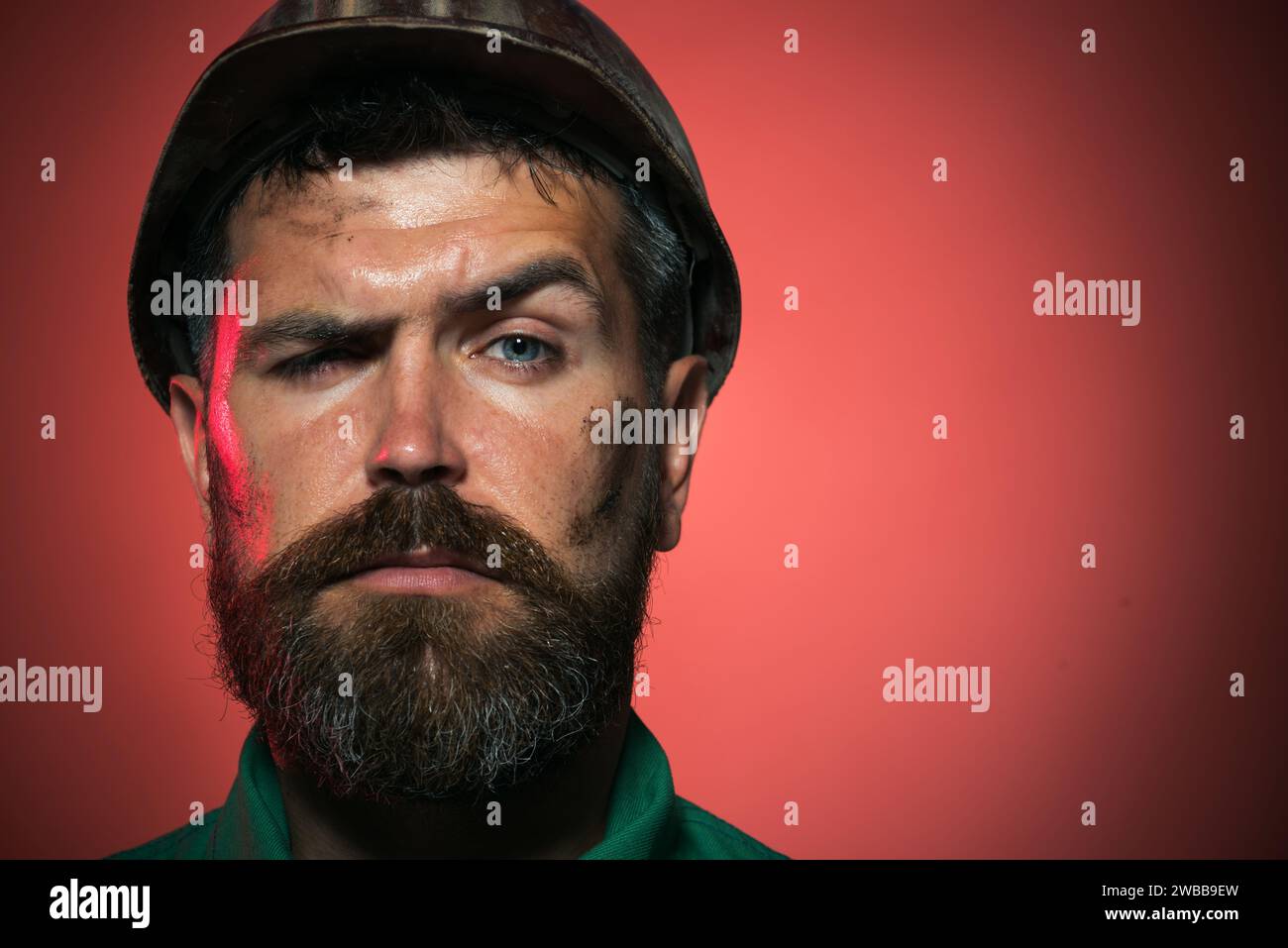 Portrait handsome male architect engineer hi-res stock photography and ...