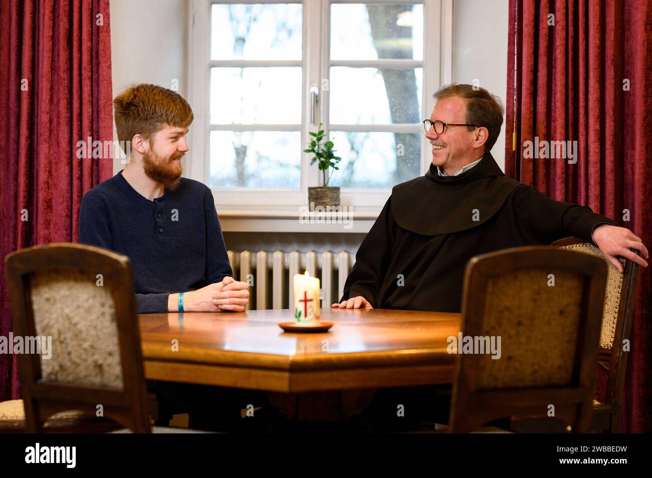 Freiwilliges Ordensjahr, Peter Roberg 22.12.2022 Fulda Hessen Freiwilliges Ordensjahr Abiturient ...