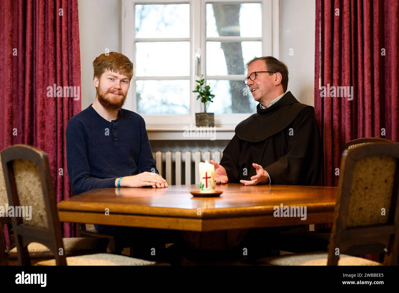 Freiwilliges Ordensjahr, Peter Roberg 22.12.2022 Fulda Hessen Freiwilliges Ordensjahr Abiturient ...