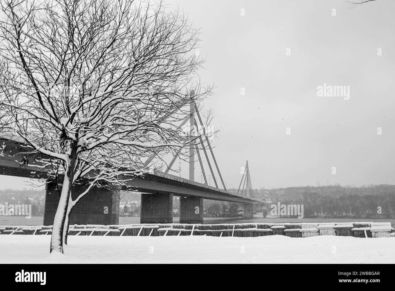 Bridge in front town Black and White Stock Photos & Images - Alamy