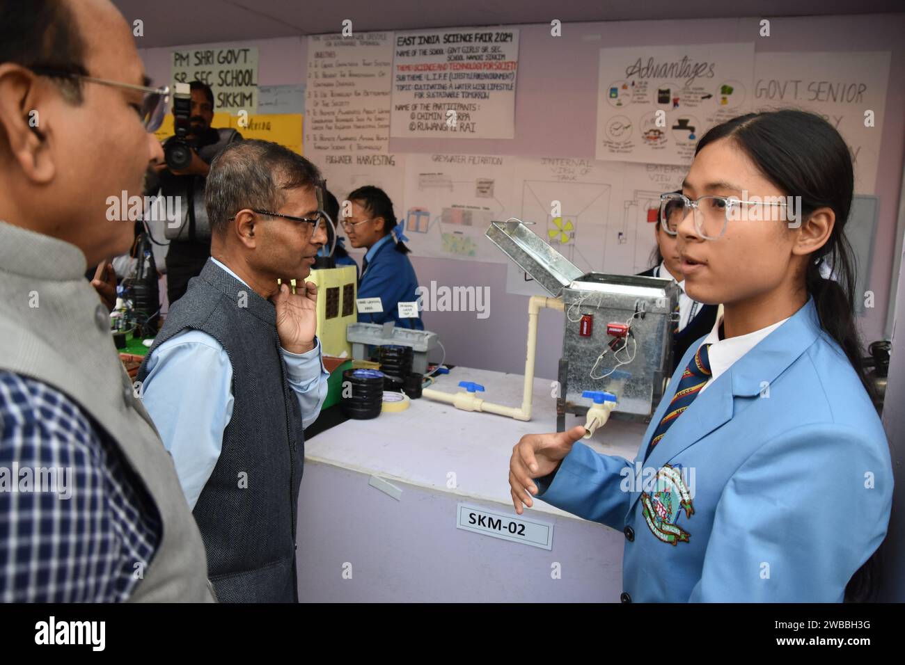 Kolkata, West Bengal, India. 9th Jan, 2024. Curious minds and ...