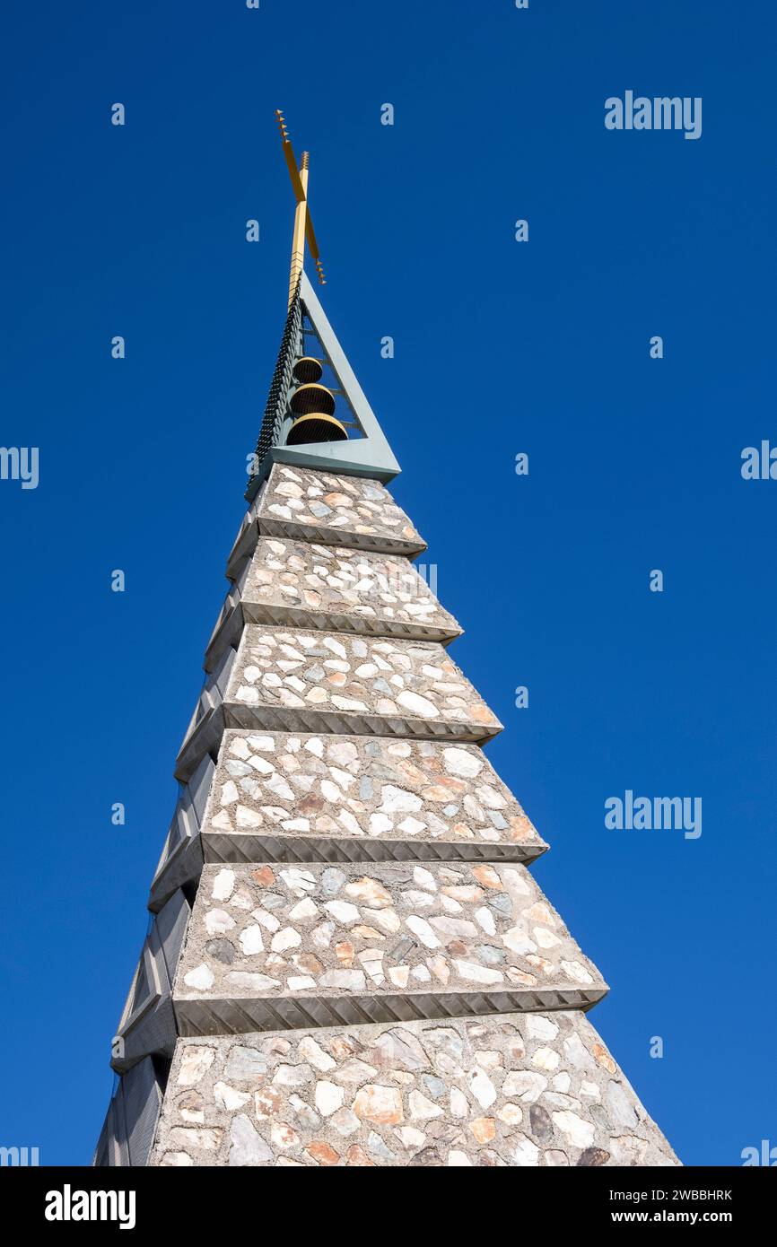 Frank Lloyd Wright designed First Christian Church in Phoenix, Arizona ...