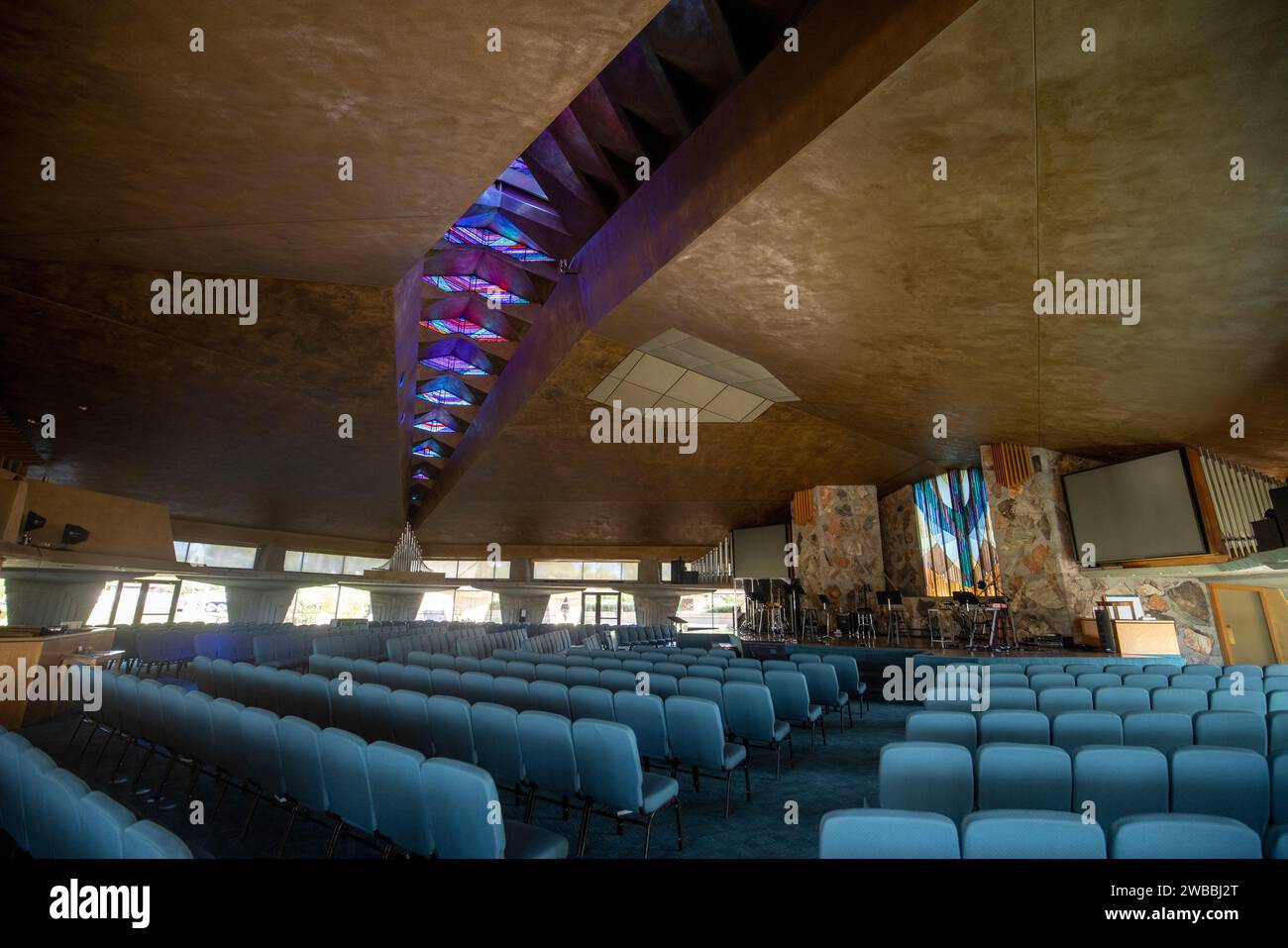 Frank Lloyd Wright designed First Christian Church in Phoenix, Arizona ...