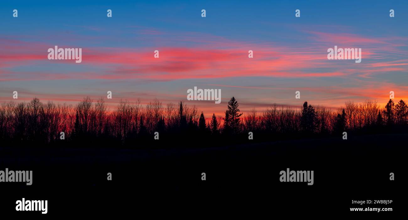 A pretty November sunset in northern Wisconsin Stock Photo - Alamy