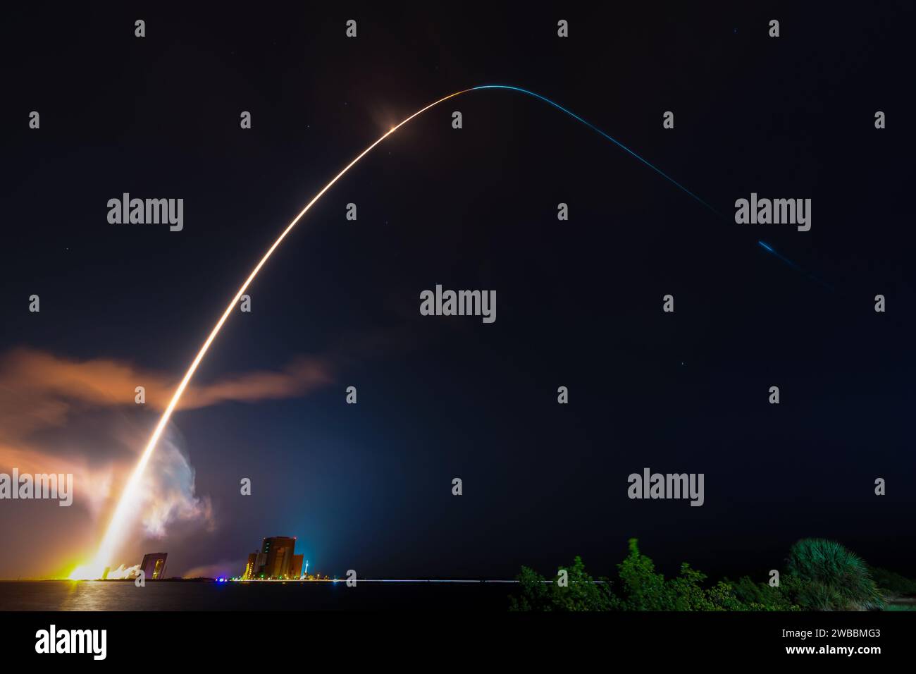A United Launch Alliance’s Vulcan VC2S rocket launches its first ...