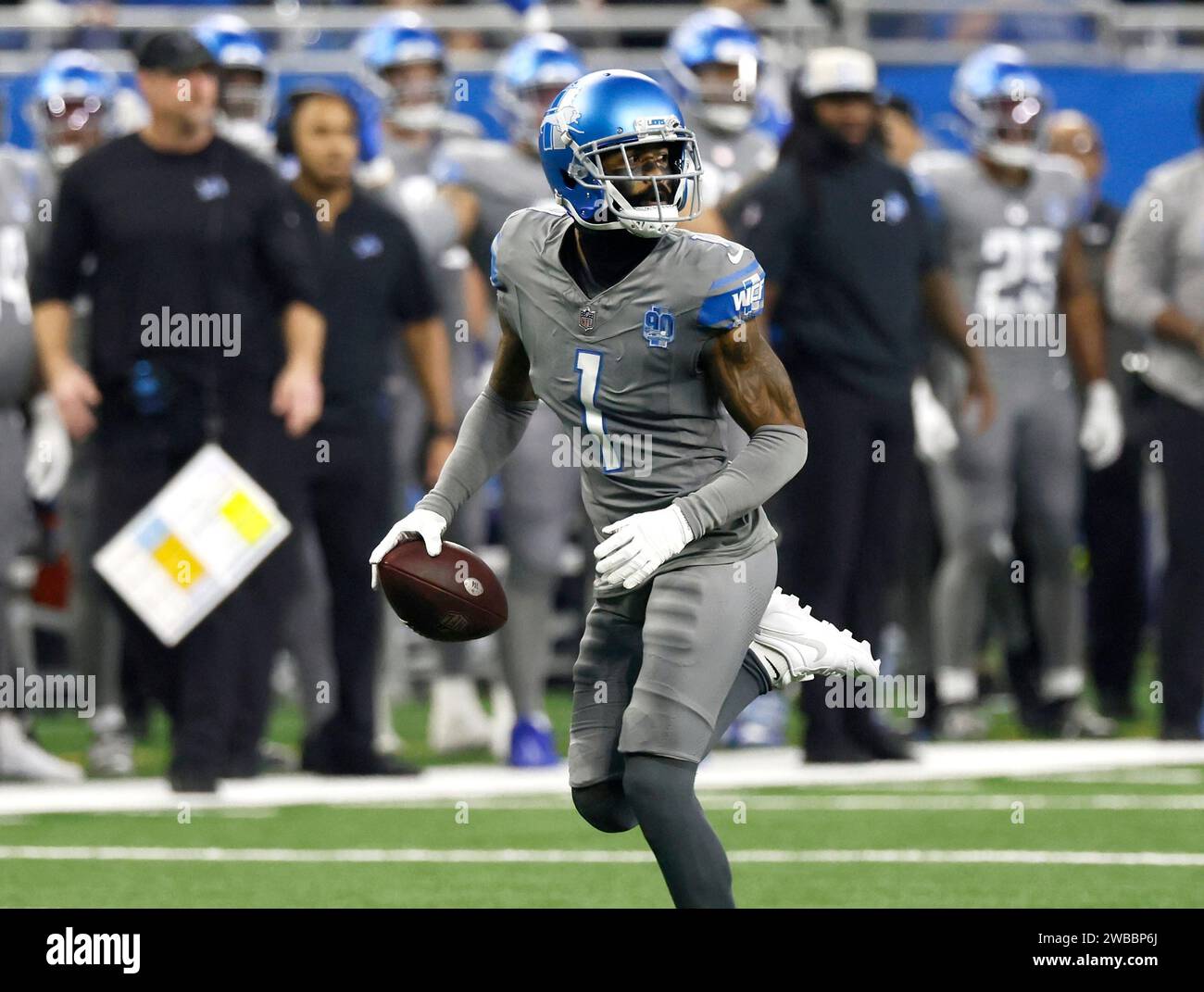 Detroit Lions cornerback Cameron Sutton (1) during the first half of an ...