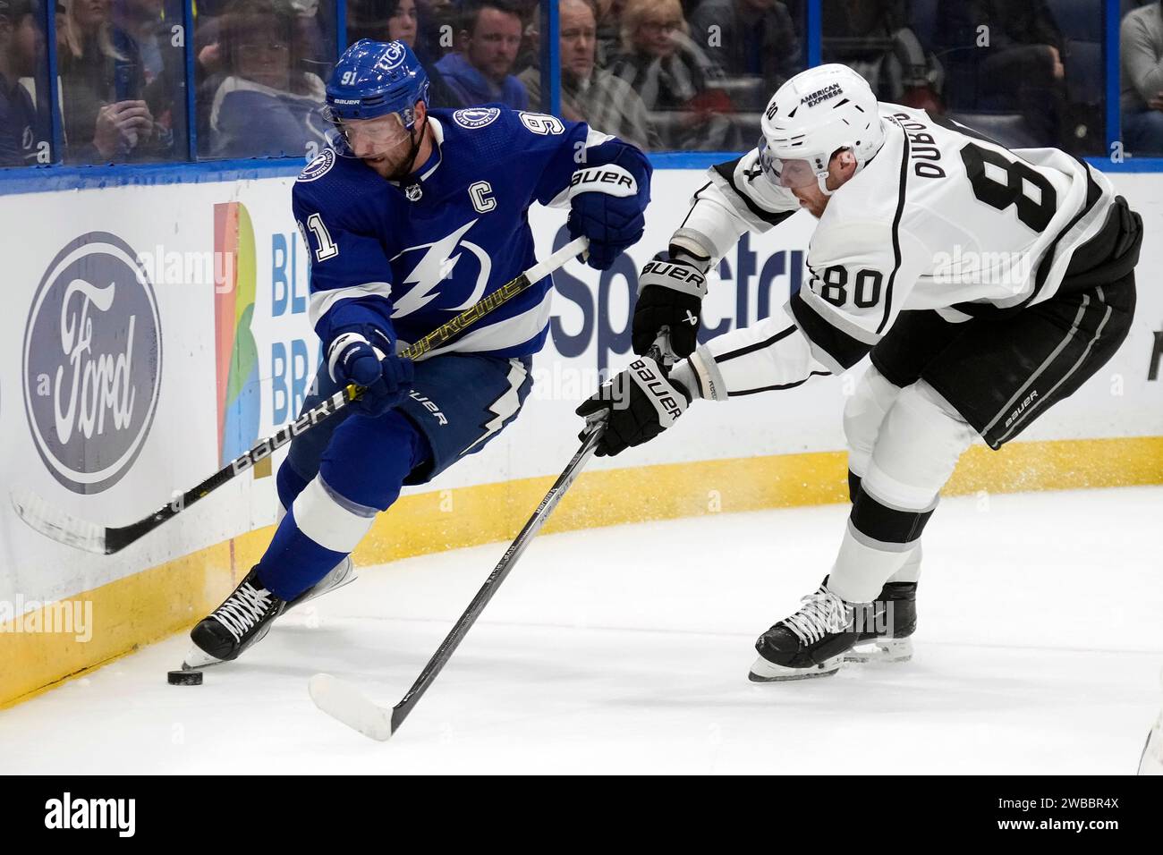 Tampa Bay Lightning center Steven Stamkos (91) beats Los Angeles Kings ...