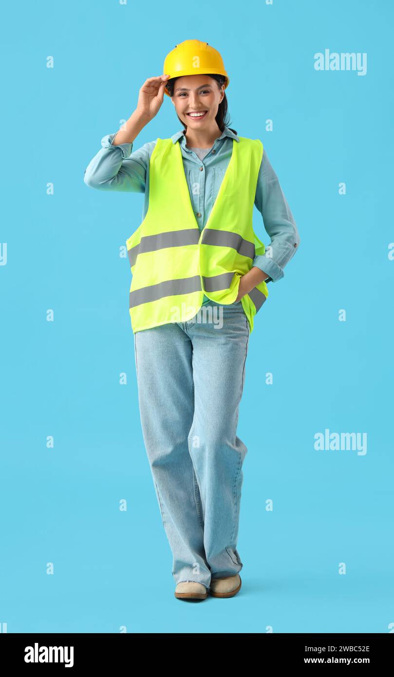 Female worker in reflective vest hi-res stock photography and images ...